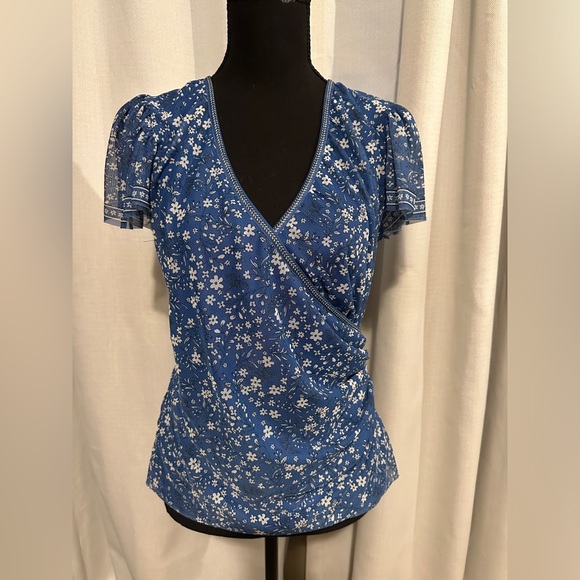 Max Studio | Tops | Max Studio Blue Sheer Floral Crisscross Fitted Top ...